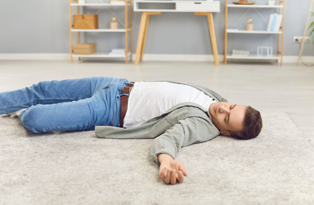 Fainting Causes, Symptoms, Diagnosis, Treatment | CVG Cares Cardiology ...
